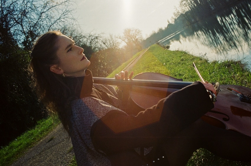 Elan : l'artiste sort le clip officiel « Tu l’attends
